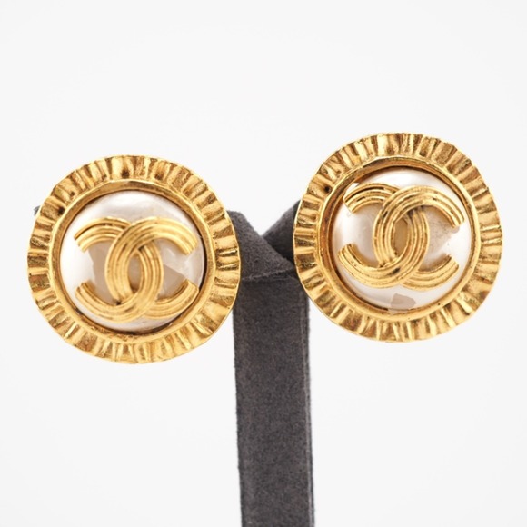 CHANEL | Jewelry | Chanel Fake Pearl 94a Coco Mark Earrings Gold Womens ...